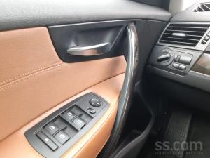 Black BMW X3 2010 in Daugavpils, with an engine capacity of 2.00 L and mileage of 0 thousand km for 7150 €, photo 15 on AUTOMOTO.COM.LV
