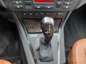 Black BMW X3 2010 in Daugavpils, with an engine capacity of 2.00 L and mileage of 0 thousand km for 7150 €, photo 22 on AUTOMOTO.COM.LV