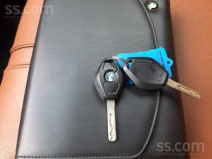 Black BMW X3 2010 in Daugavpils, with an engine capacity of 2.00 L and mileage of 0 thousand km for 7150 €, photo 33 on AUTOMOTO.COM.LV