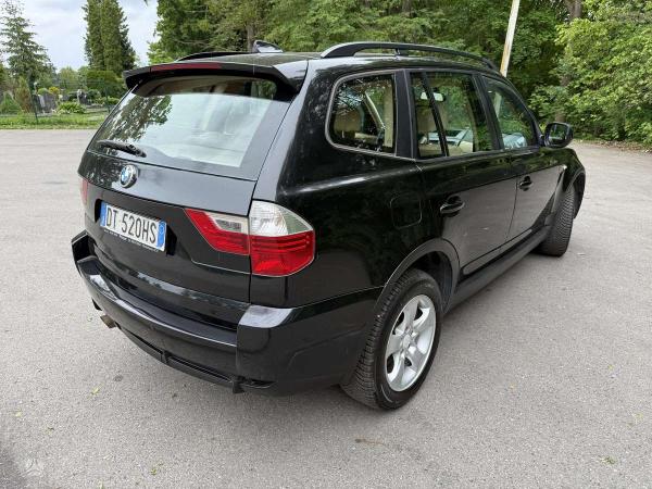 Black BMW X3 2010 in Kaunas, with an engine capacity of 2.00 L and mileage of 280 thousand km for 4300 €, photo 4 on AUTOMOTO.COM.LV