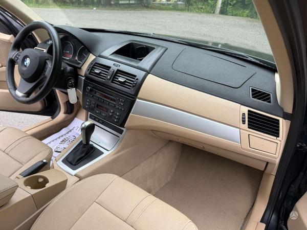 Black BMW X3 2010 in Kaunas, with an engine capacity of 2.00 L and mileage of 280 thousand km for 4300 €, photo 10 on AUTOMOTO.COM.LV