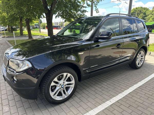 Black BMW X3 2010 in Kaunas, with an engine capacity of 2.99 L and mileage of 274 thousand km for 5290 €, photo 2 on AUTOMOTO.COM.LV