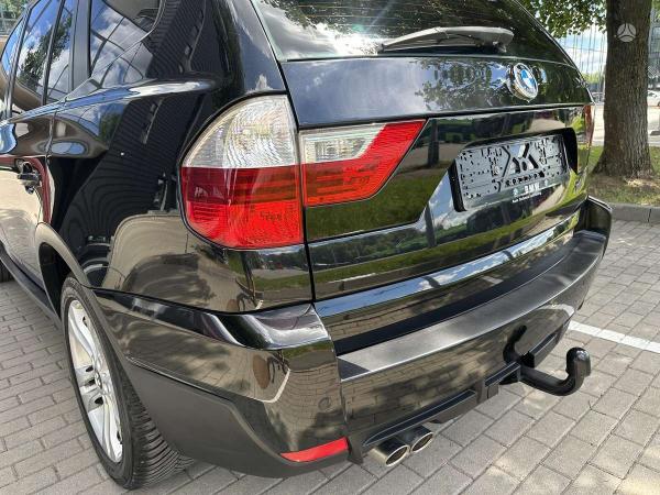 Black BMW X3 2010 in Kaunas, with an engine capacity of 2.99 L and mileage of 274 thousand km for 5290 €, photo 7 on AUTOMOTO.COM.LV