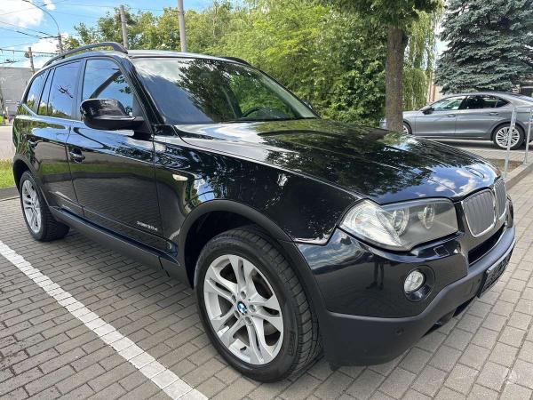 Black BMW X3 2010 in Kaunas, with an engine capacity of 2.99 L and mileage of 274 thousand km for 5290 €, photo 9 on AUTOMOTO.COM.LV
