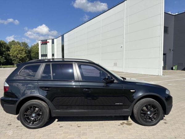 Black BMW X3 2010 in Kaunas, with an engine capacity of 2.00 L and mileage of 280 thousand km for 4450 €, photo 8 on AUTOMOTO.COM.LV