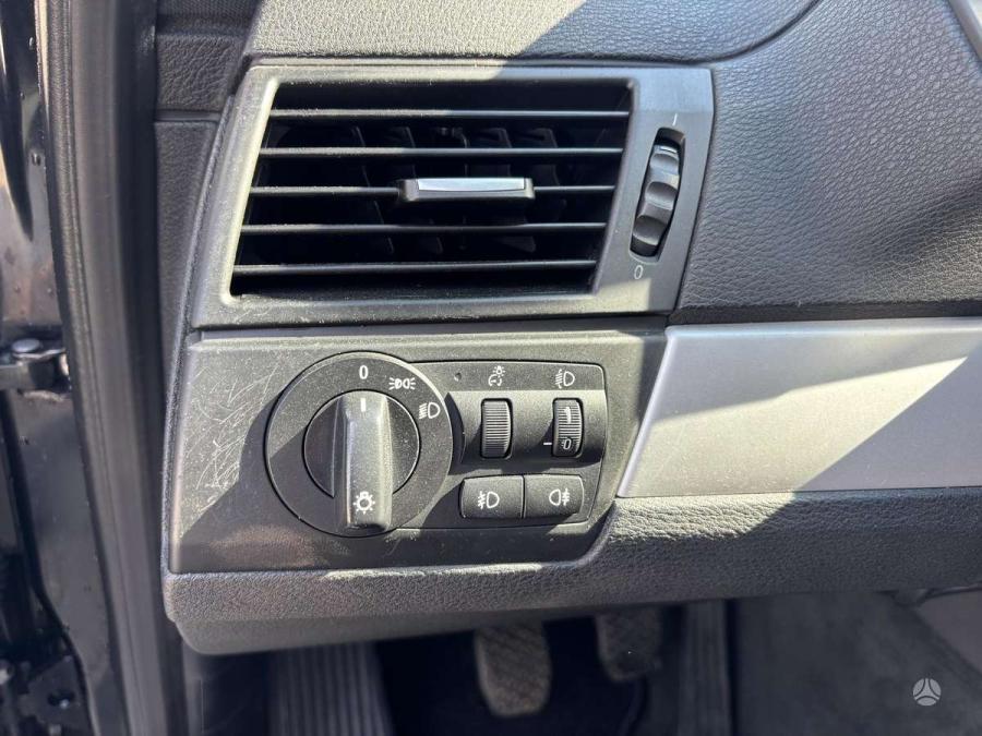 Melns BMW X3 2010 Kauņa, ar dzinēja tilpumu 2.00 L un nobraukumu 280 tūkst. km par 4450 €, foto 20 vietnē AUTOMOTO.COM.LV