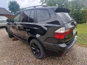 Black BMW X3 2010 in Ukmerge, with an engine capacity of 2.00 L and mileage of 249 thousand km for 4450 €, photo 5 on AUTOMOTO.COM.LV