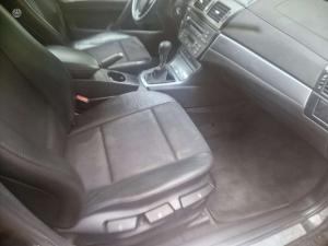 Black BMW X3 2010 in Ukmerge, with an engine capacity of 2.00 L and mileage of 249 thousand km for 4450 €, photo 14 on AUTOMOTO.COM.LV