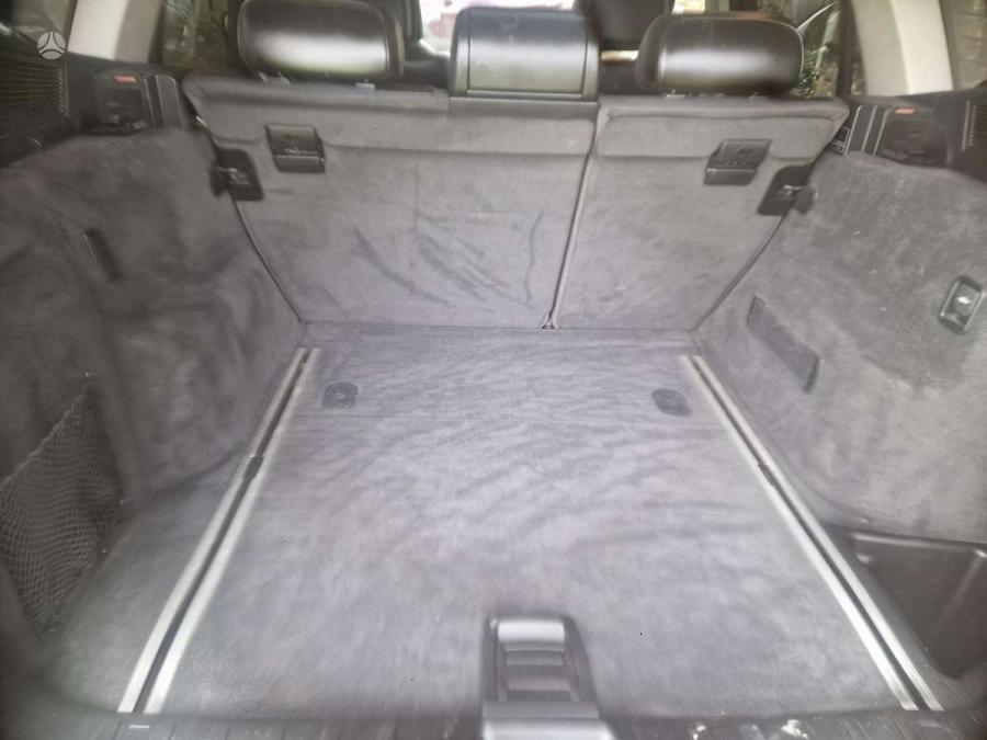 Black BMW X3 2010 in Ukmerge, with an engine capacity of 2.00 L and mileage of 249 thousand km for 4450 €, photo 16 on AUTOMOTO.COM.LV