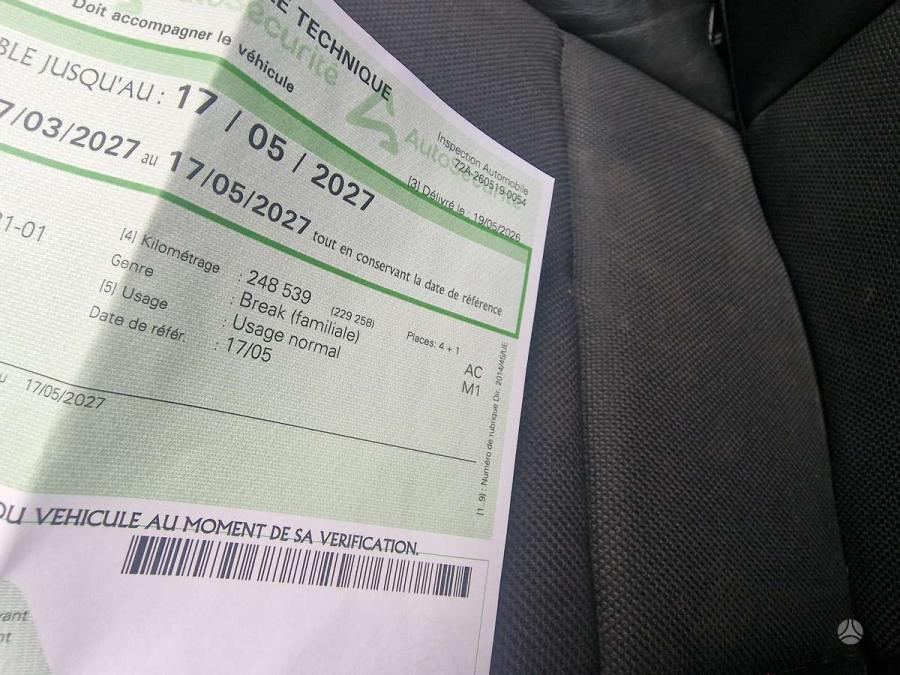 Black BMW X3 2010 in Ukmerge, with an engine capacity of 2.00 L and mileage of 249 thousand km for 4450 €, photo 17 on AUTOMOTO.COM.LV