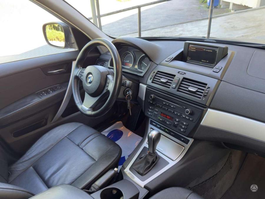 Melns BMW X3 2010 Prienai, ar dzinēja tilpumu 2.00 L un nobraukumu 285 tūkst. km par 5150 €, foto 10 vietnē AUTOMOTO.COM.LV