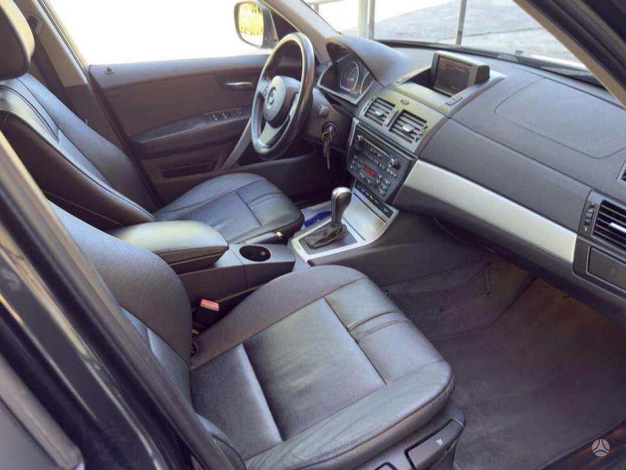 Melns BMW X3 2010 Prienai, ar dzinēja tilpumu 2.00 L un nobraukumu 285 tūkst. km par 5150 €, foto 11 vietnē AUTOMOTO.COM.LV