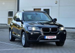 Black BMW X3 2010 in Vilnius, with an engine capacity of 2.00 L and mileage of 298 thousand km for 8850 €, photo 6 on AUTOMOTO.COM.LV