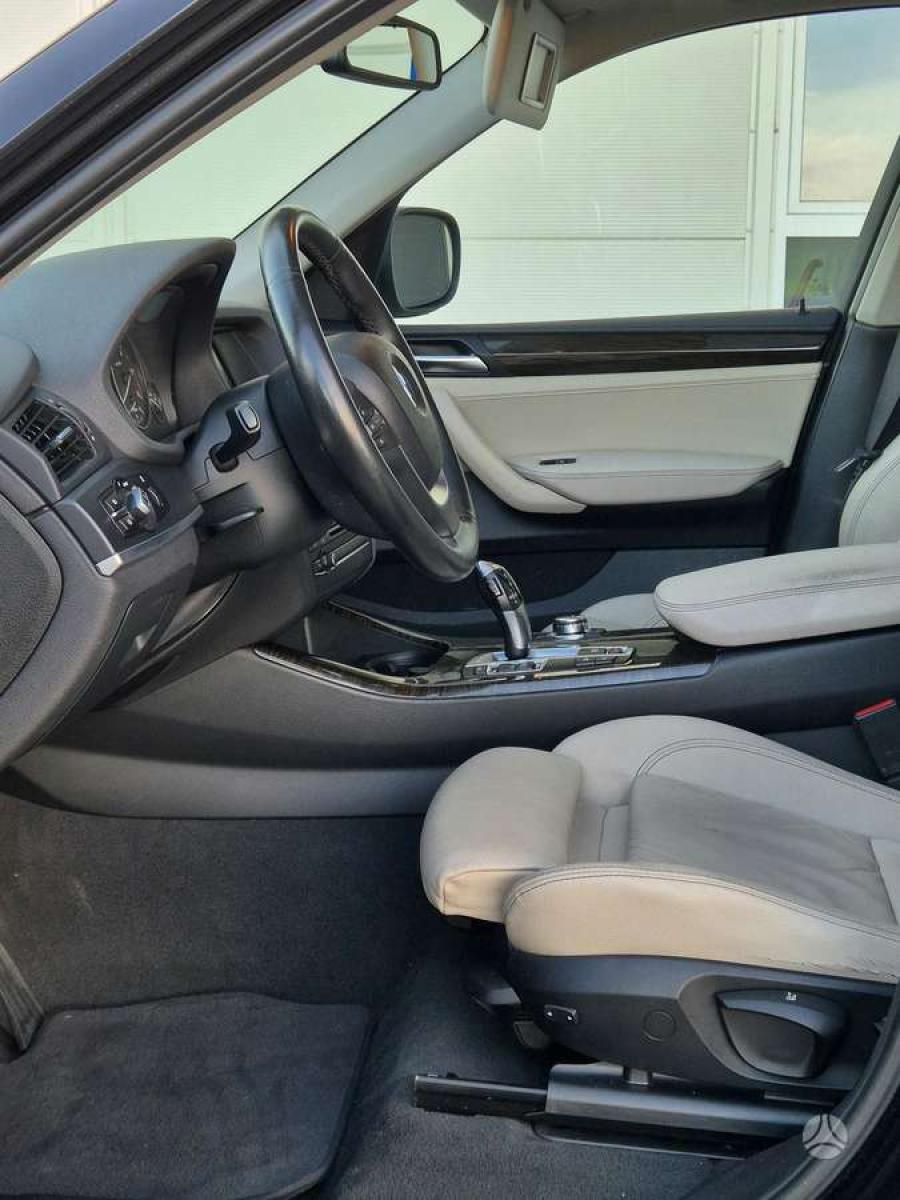 Black BMW X3 2010 in Vilnius, with an engine capacity of 2.00 L and mileage of 298 thousand km for 8850 €, photo 10 on AUTOMOTO.COM.LV
