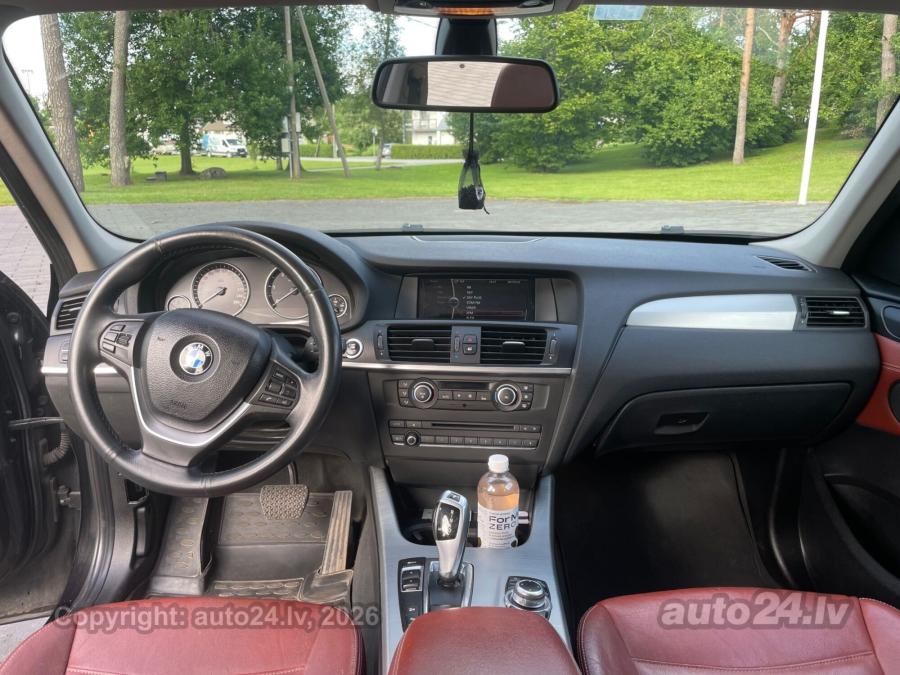 Melns BMW X3 2010 Rapla, ar dzinēja tilpumu 2.00 L un nobraukumu 317 tūkst. km par 8200 €, foto 9 vietnē AUTOMOTO.COM.LV