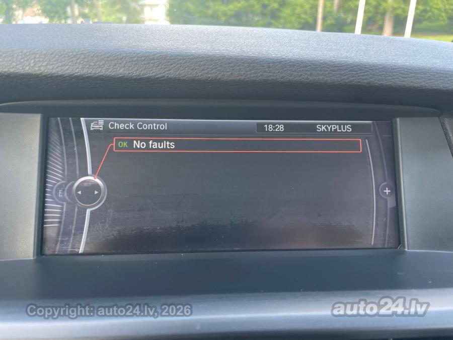 Black BMW X3 2010 in Rapla, with an engine capacity of 2.00 L and mileage of 317 thousand km for 8200 €, photo 16 on AUTOMOTO.COM.LV