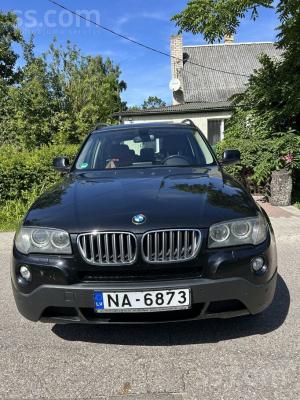 Melns BMW X3 2010 Rīga, ar dzinēja tilpumu 3.00 L un nobraukumu 335 tūkst. km par 7800 €, foto  vietnē AUTOMOTO.COM.LV