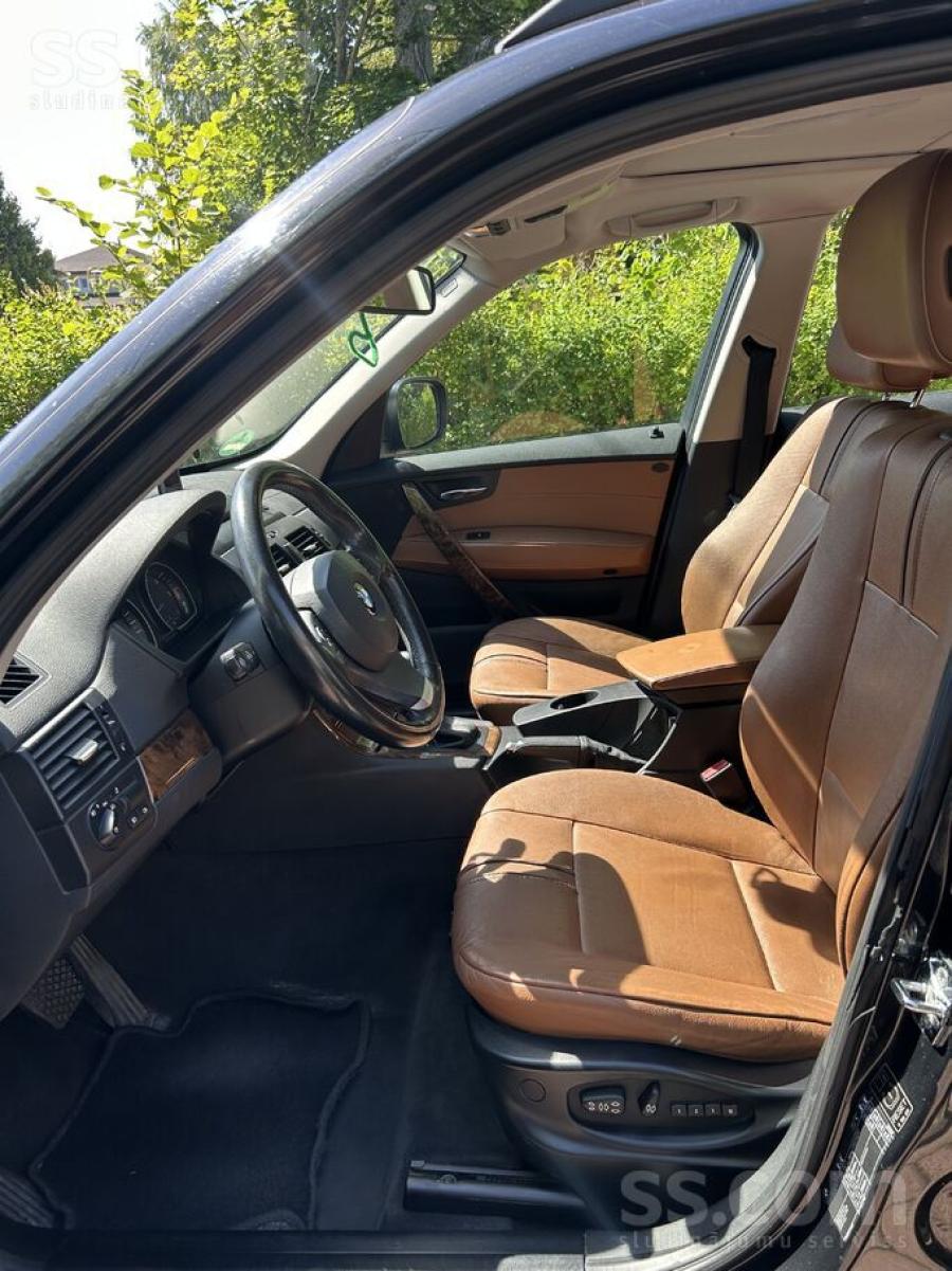 Melns BMW X3 2010 Rīga, ar dzinēja tilpumu 3.00 L un nobraukumu 335 tūkst. km par 7800 €, foto 6 vietnē AUTOMOTO.COM.LV