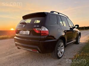Черный БМВ Х3 2010 в Елгава, объемом двигателя 3.00 л и пробегом 350 тыс. км за 6490 €, фото 7 на AUTOMOTO.COM.LV