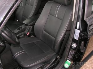 Black BMW X3 2010 in Riga, with an engine capacity of 2.00 L and mileage of 0 thousand km for 6550 €, photo 11 on AUTOMOTO.COM.LV