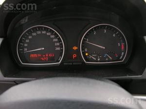Black BMW X3 2010 in Riga, with an engine capacity of 2.00 L and mileage of 0 thousand km for 6550 €, photo 13 on AUTOMOTO.COM.LV