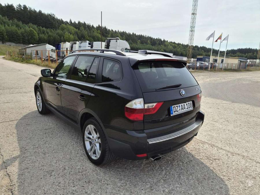 Melns BMW X3 2010 Viļņa, ar dzinēja tilpumu 2.00 L un nobraukumu 278 tūkst. km par 5900 €, foto 4 vietnē AUTOMOTO.COM.LV