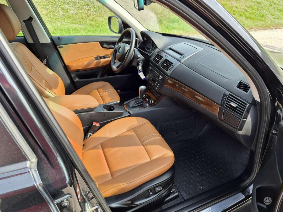 Melns BMW X3 2010 Viļņa, ar dzinēja tilpumu 2.00 L un nobraukumu 278 tūkst. km par 5900 €, foto 8 vietnē AUTOMOTO.COM.LV