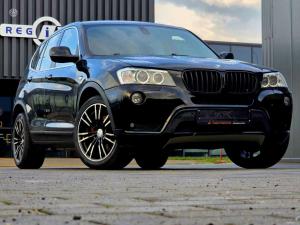 Black BMW X3 2010 in Siauliai, with an engine capacity of 2.00 L and mileage of 296 thousand km for 8300 €, photo  on AUTOMOTO.COM.LV