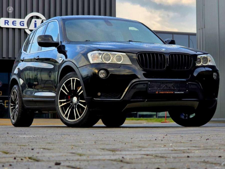 Black BMW X3 2010 in Siauliai, with an engine capacity of 2.00 L and mileage of 296 thousand km for 8300 €, photo 1 on AUTOMOTO.COM.LV
