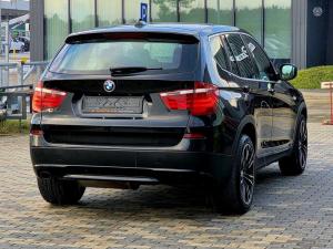 Black BMW X3 2010 in Siauliai, with an engine capacity of 2.00 L and mileage of 296 thousand km for 8300 €, photo 9 on AUTOMOTO.COM.LV