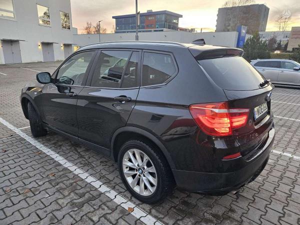 Black BMW X3 2011 in Vilnius, with an engine capacity of 2.00 L and mileage of 339 thousand km for 7100 €, photo 2 on AUTOMOTO.COM.LV