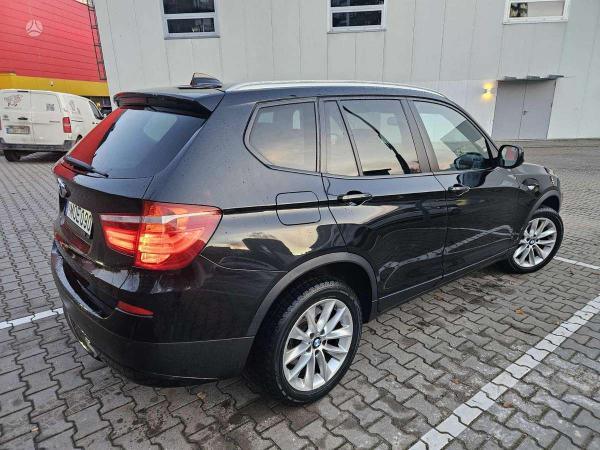 Black BMW X3 2011 in Vilnius, with an engine capacity of 2.00 L and mileage of 339 thousand km for 7100 €, photo 6 on AUTOMOTO.COM.LV