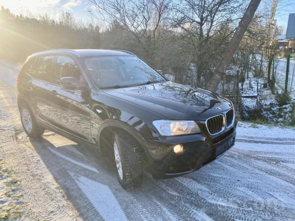 Black BMW X3 2011 in Rezekne, with an engine capacity of 2.00 L and mileage of 261 thousand km for 8950 €, photo 3 on AUTOMOTO.COM.LV
