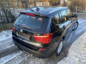 Melns BMW X3 2011 Rēzekne, ar dzinēja tilpumu 2.00 L un nobraukumu 261 tūkst. km par 8950 €, foto 10 vietnē AUTOMOTO.COM.LV