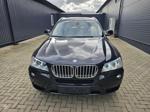 Black BMW X3 2011 in Sirvintos, with an engine capacity of 2.99 L and mileage of 189 thousand km for 8700 €, photo 2 on AUTOMOTO.COM.LV