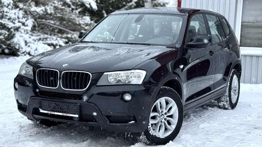 Black BMW X3 2011 in Ukmerge, with an engine capacity of 2.00 L and mileage of 389 thousand km for 7400 €, photo 2 on AUTOMOTO.COM.LV