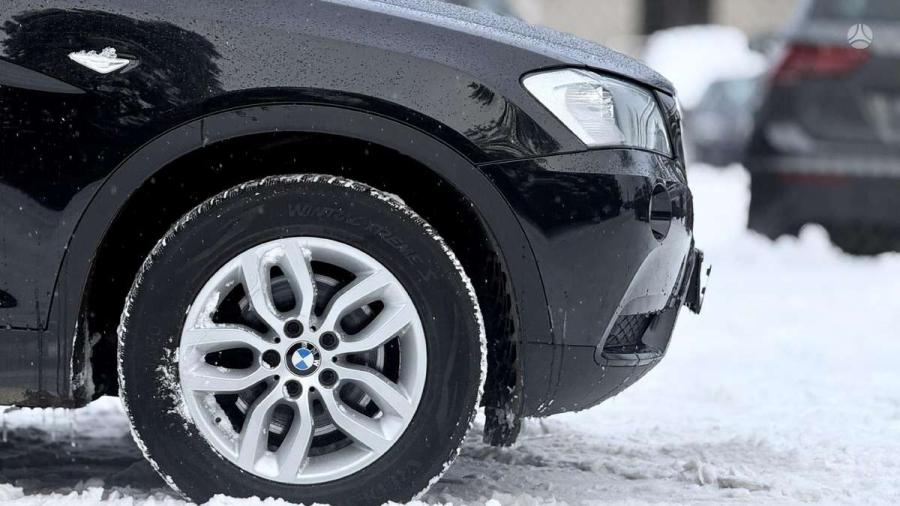 Black BMW X3 2011 in Ukmerge, with an engine capacity of 2.00 L and mileage of 389 thousand km for 7400 €, photo 9 on AUTOMOTO.COM.LV