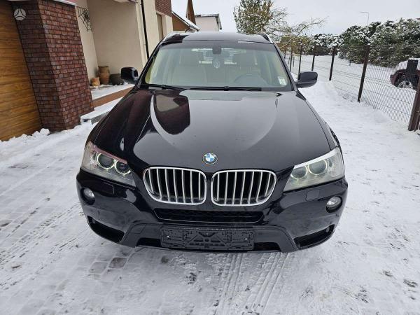 Black BMW X3 2011 in Vilnius, with an engine capacity of 2.99 L and mileage of 189 thousand km for 9700 €, photo 2 on AUTOMOTO.COM.LV