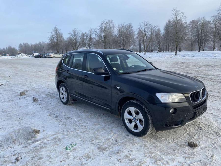 Melns BMW X3 2011 Alīta, ar dzinēja tilpumu 2.00 L un nobraukumu 250 tūkst. km par 9999 €, foto 3 vietnē AUTOMOTO.COM.LV