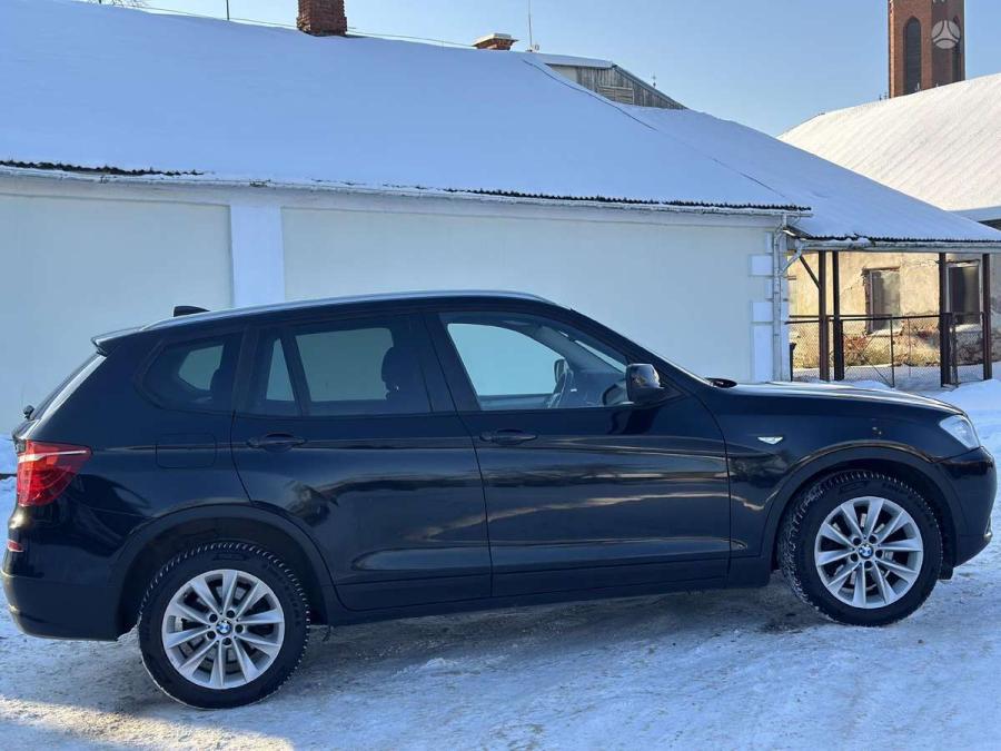 Black BMW X3 2011 in Kaisiadorys, with an engine capacity of 2.00 L and mileage of 308 thousand km for 9350 €, photo 7 on AUTOMOTO.COM.LV
