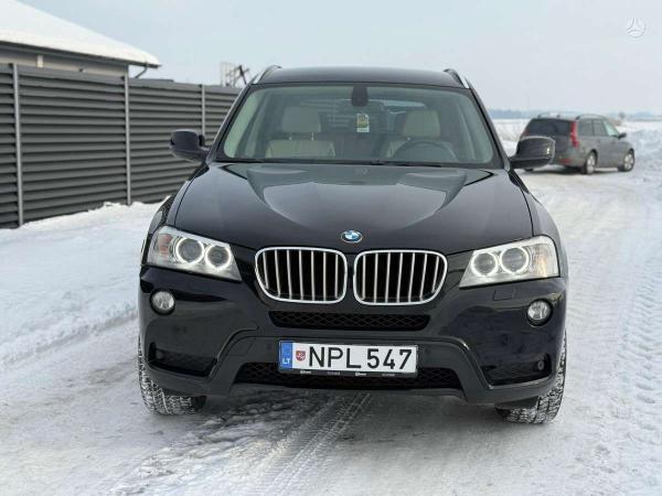 Black BMW X3 2011 in Kretinga, with an engine capacity of 3.00 L and mileage of 280 thousand km for 9500 €, photo 3 on AUTOMOTO.COM.LV