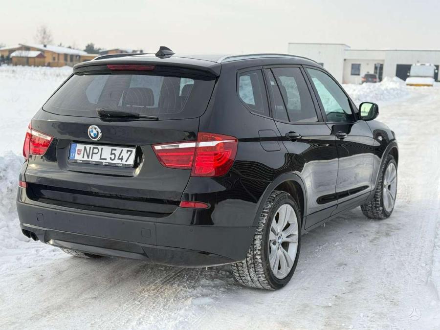 Black BMW X3 2011 in Kretinga, with an engine capacity of 3.00 L and mileage of 280 thousand km for 9500 €, photo 5 on AUTOMOTO.COM.LV