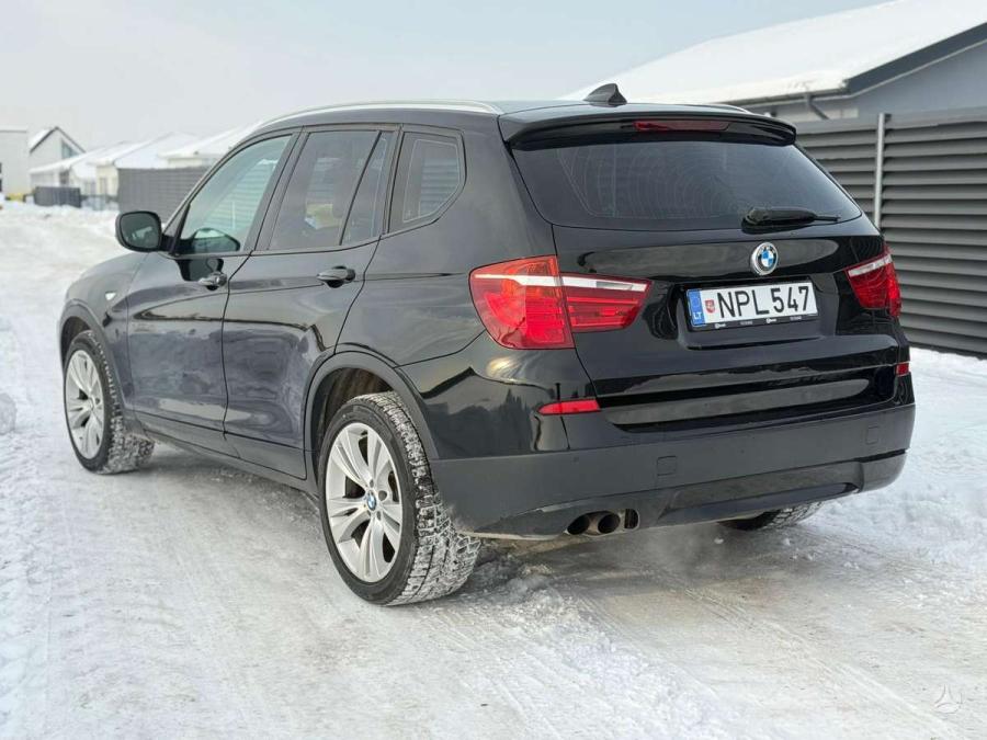 Black BMW X3 2011 in Kretinga, with an engine capacity of 3.00 L and mileage of 280 thousand km for 9500 €, photo 6 on AUTOMOTO.COM.LV