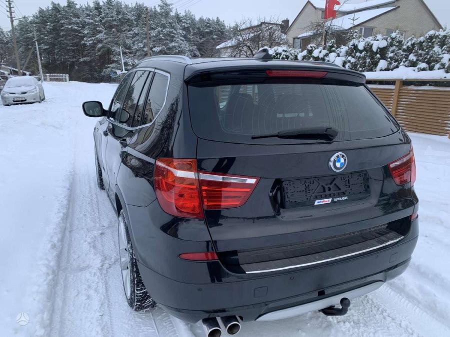 Black BMW X3 2011 in Ukmerge, with an engine capacity of 2.00 L and mileage of 351 thousand km for 8650 €, photo 13 on AUTOMOTO.COM.LV