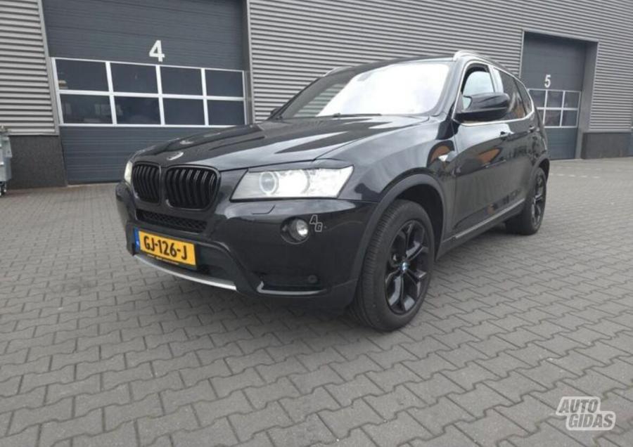 Black BMW X3 2011 in Kaunas, with an engine capacity of 3.00 L and mileage of 230 thousand km for 9650 €, photo 7 on AUTOMOTO.COM.LV