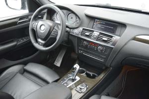 Black BMW X3 2011 in Vilnius, with an engine capacity of 2.99 L and mileage of 313 thousand km for 10450 €, photo 12 on AUTOMOTO.COM.LV