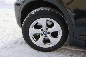 Black BMW X3 2011 in Alytus, with an engine capacity of 2.00 L and mileage of 250 thousand km for 9800 €, photo 24 on AUTOMOTO.COM.LV