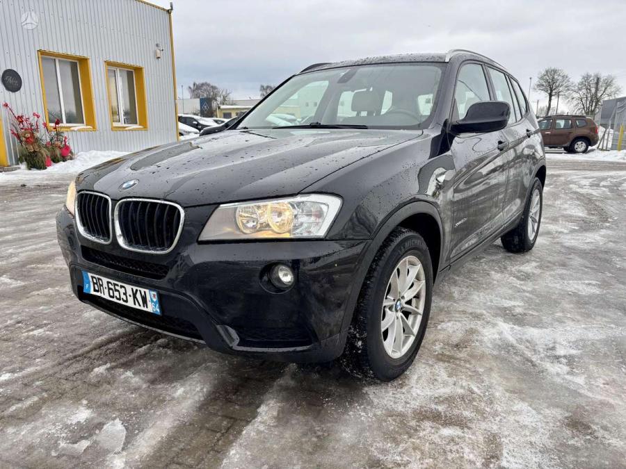 Black BMW X3 2011 in Taurage, with an engine capacity of 2.00 L and mileage of 230 thousand km for 8900 €, photo 1 on AUTOMOTO.COM.LV