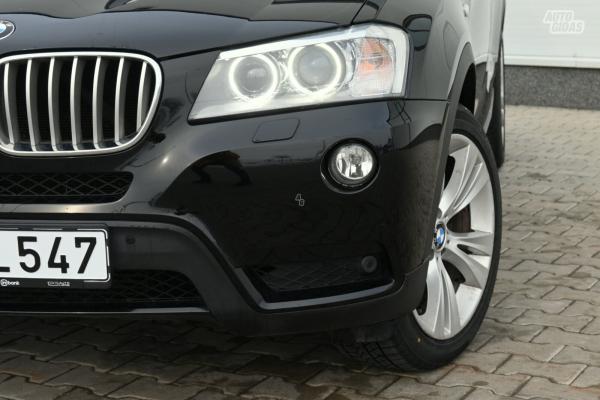 Black BMW X3 2011 in Kretinga, with an engine capacity of 3.00 L and mileage of 280 thousand km for 8999 €, photo 5 on AUTOMOTO.COM.LV