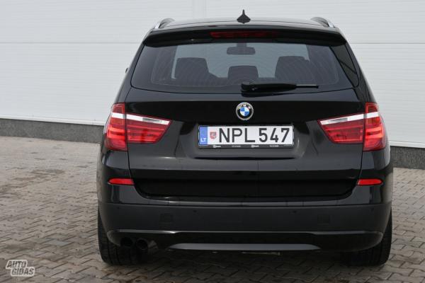 Black BMW X3 2011 in Kretinga, with an engine capacity of 3.00 L and mileage of 280 thousand km for 8999 €, photo 8 on AUTOMOTO.COM.LV